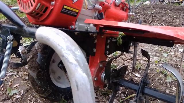 Как подготовить мотоблок Брайт МБ 105 А к работе и  установить фрезы.