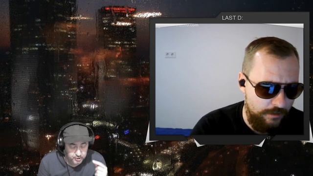 Укро блогер Абсурдствие трусливо сбегает