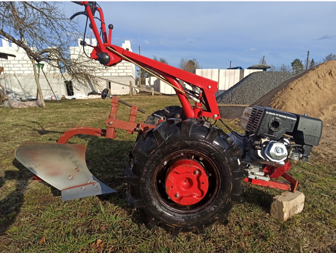 Испытание индийских шин MRL 6.00-12  и плуга ПУ-00.000-01 на  МТЗ с двигателем Weima WM188F 13л_с.