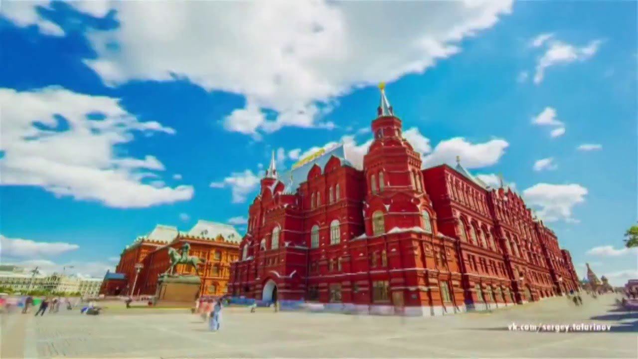 Санжатова Ева читает стихотворение  "Россия! Россия! Россия!"