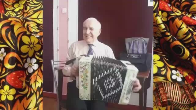 Гармонист Наталенко В. П. фрагменты "Амурские волны" и "Алтайские страдания".