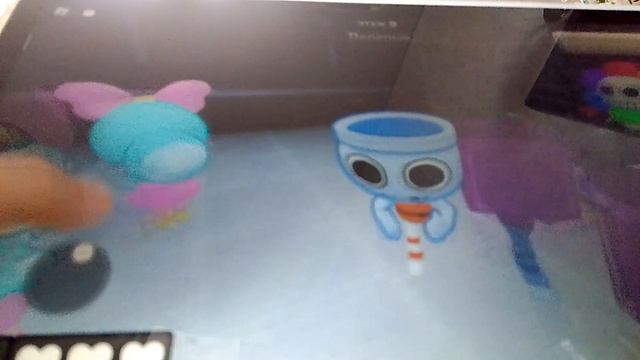 играю в роблакс 
дэнди мир