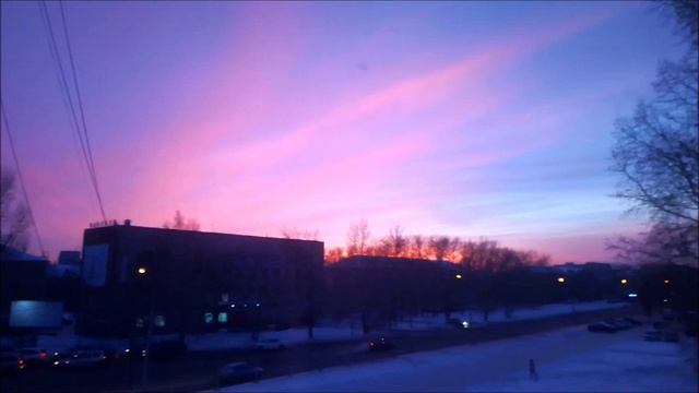 ОРИГИНАЛЬНОЕ ВЕЧЕРНЕЕ НЕБО в "клеточку"