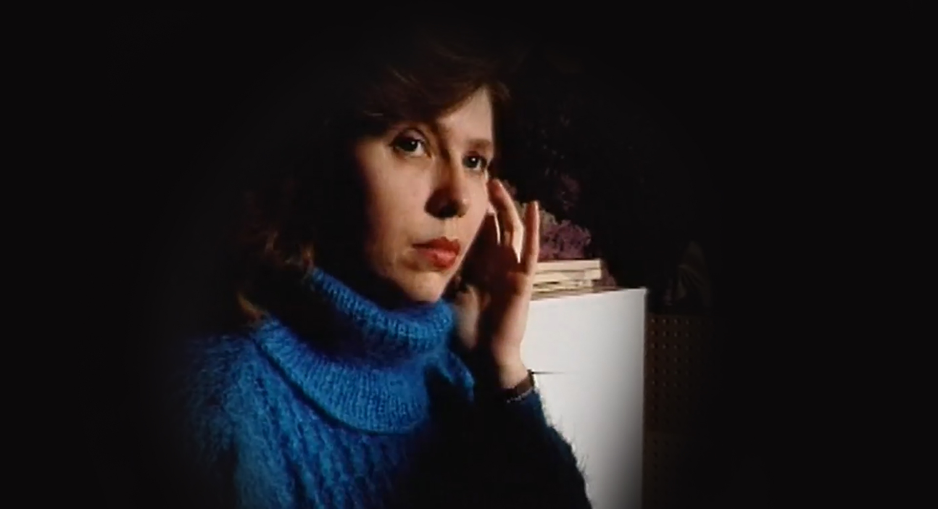 Ладони Гончара - стихи и музыка Елены Лемеховой, исполняет автор.