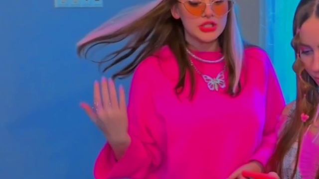 Эдит с Викой