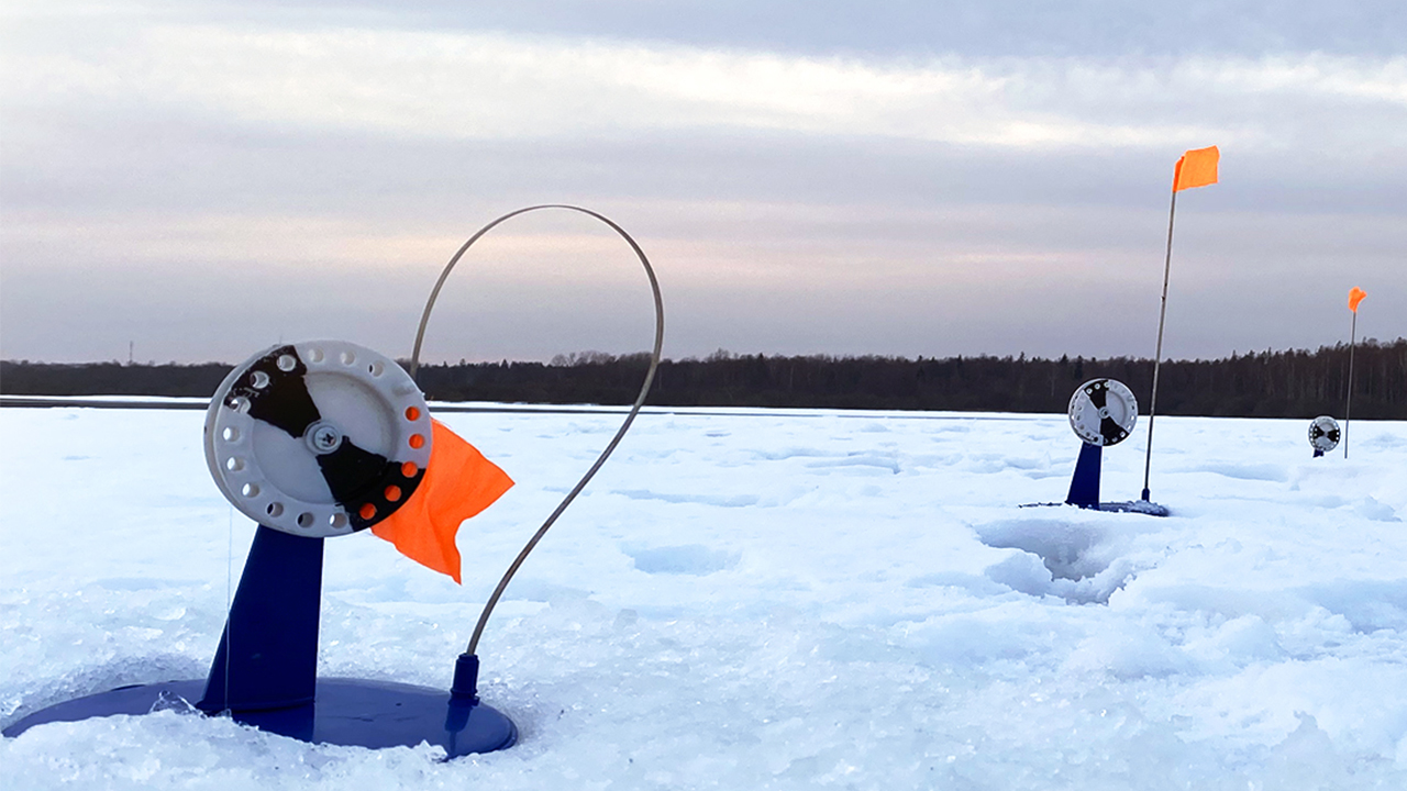 РЫБАЛКА НА ЖЕРЛИЦЫ ПО ПОСЛЕДНЕМУ ЛЬДУ НА РЕКЕ ОРЕДЕЖ