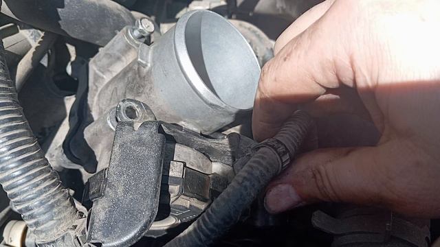 Чистка дроссельной заслонки от масла