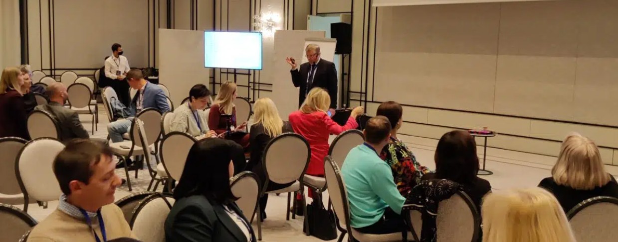 Освобождающие структуры. Теория. Разговорное кафе. Фасилитация