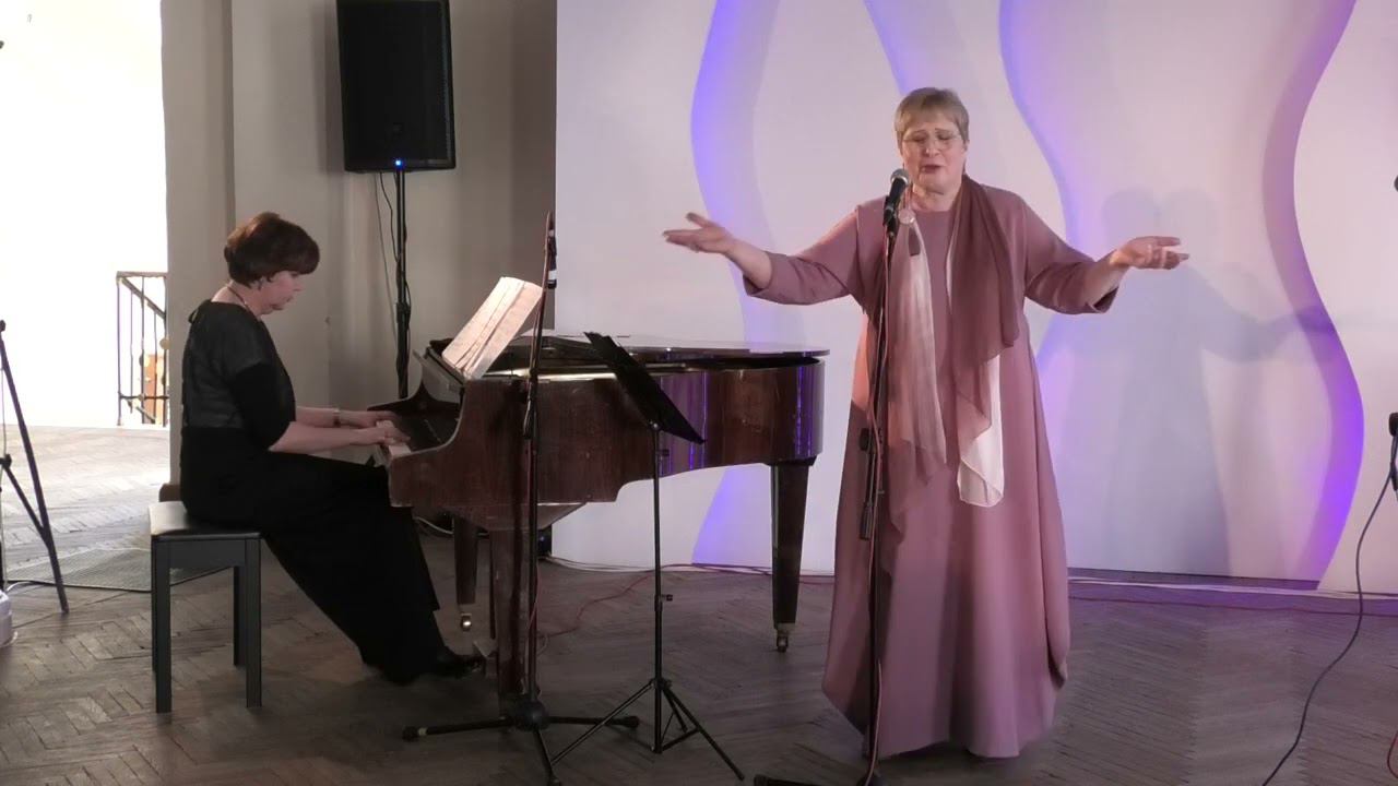 Зоя Иващенко романс "Ночь светла" (М.Шишкин – Л.Граве и М.Языков). Аккомпаниатор Элина Игнатенко