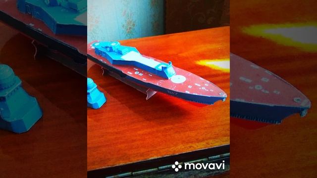 Сборка модели малого ракетного корабля "Мираж" из бумаги и картона.