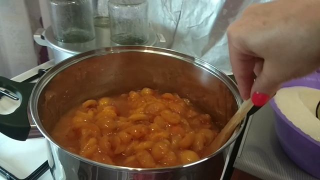 ВАРЮ ГУСТОЙ АБРИКОСОВЫЙ ДЖЕМ без загустителей.