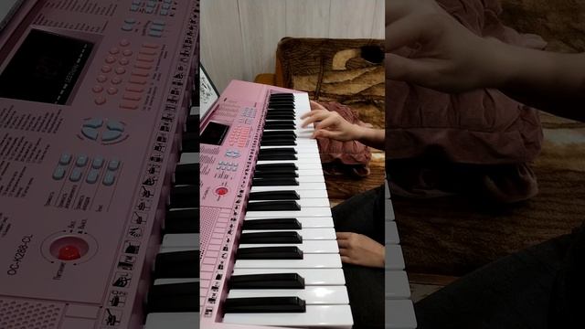 День Победы на синтезаторе