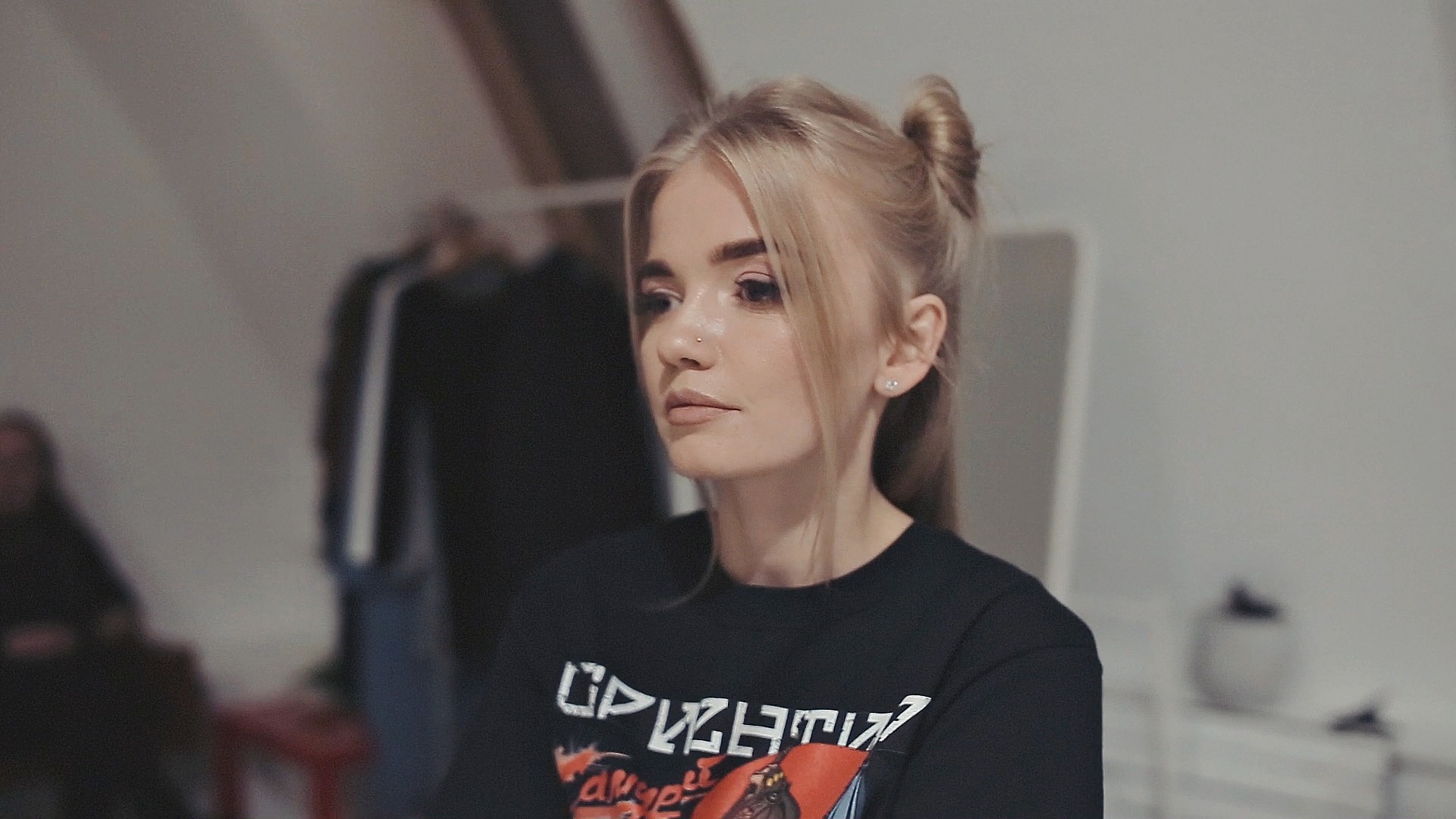 Закулисье с рекламного фотосета футболки "Самурай" и промофото / Ориентир