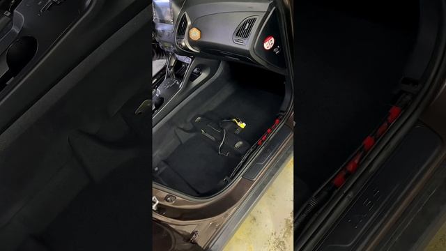 Только после такой химчистки салон вашего автомобиля будет по-настоящему чистым!