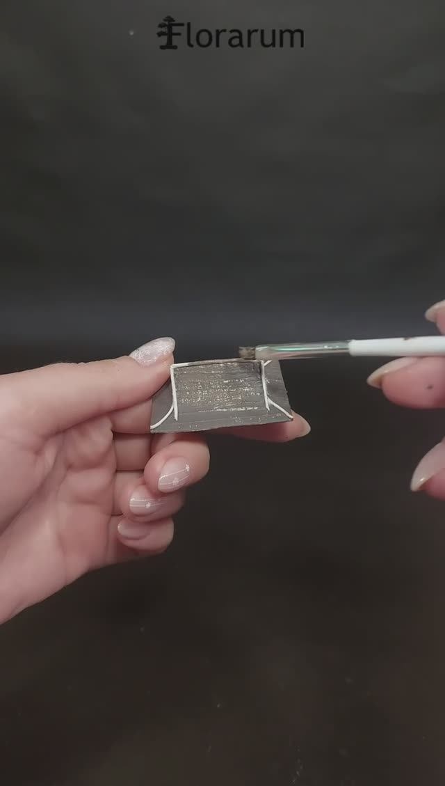 Создание крохотного азиатского домика из картона и глины для лепки #shorts