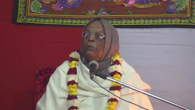 Пусть любовный экстаз Шримати Радхарани под названием кила-кинчата, что подобен букету пышных цветов