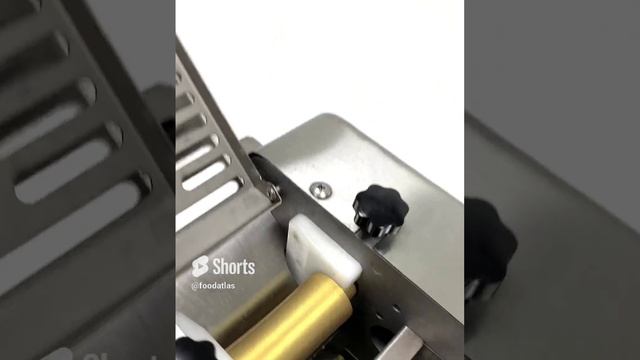 Машина для изготовления тестовых кружков DS-60 Foodatlas