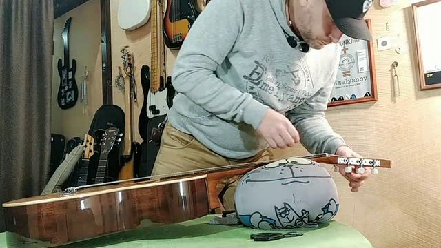 Предпродажная подготовка гитары Alhambra