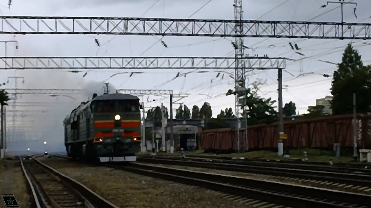 "Медведь" надымил" // Тепловоз 2ТЭ10У-0345