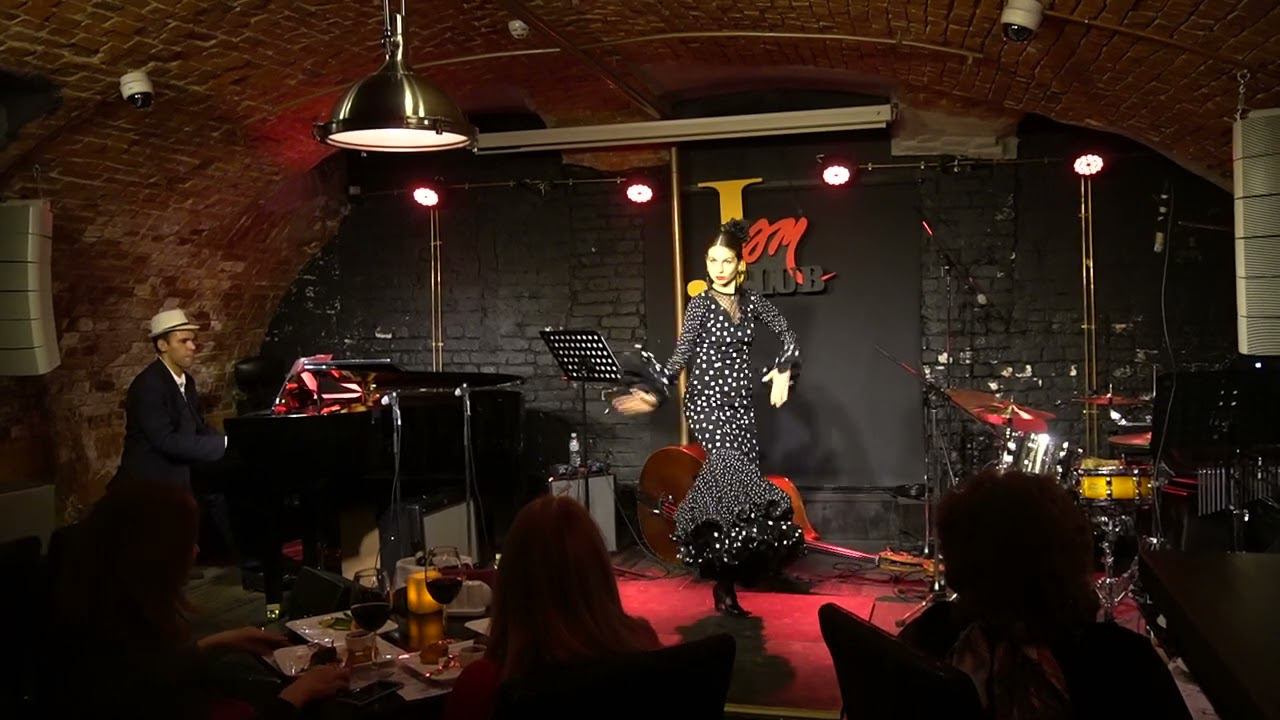 Pasos - Sandor Torres & Katrine