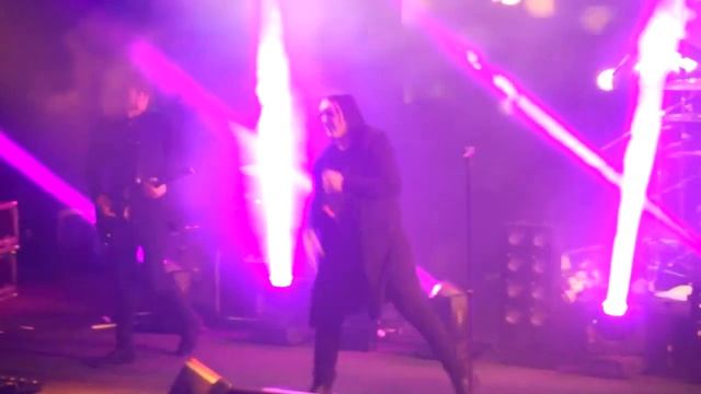 Кукрыниксы  "Обнимай"