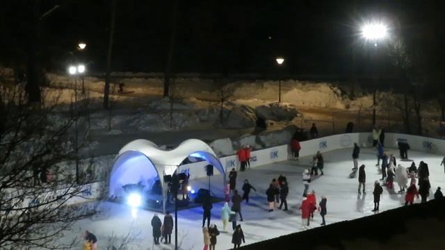 День Святого Валентина на катке в парке Яуза на Заповедной, 14.02.2022