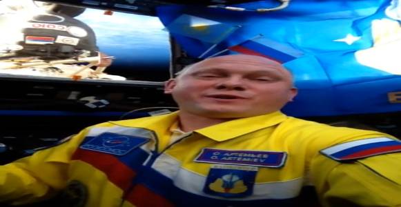 Поздравление жителей Байконура с МКС