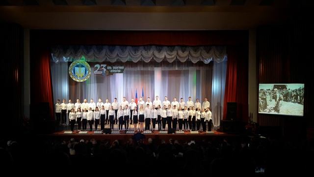 Хор студентов "Сегодня день особенный"