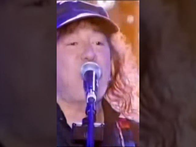 Владимир Кузьмин 17 лет...