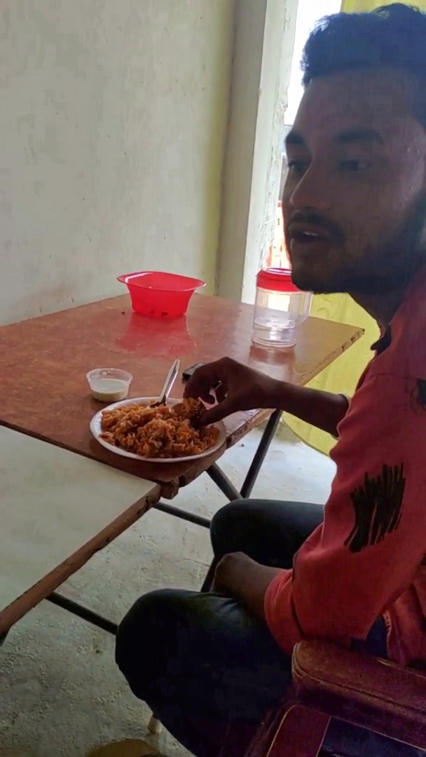 Куриная еда в Индии