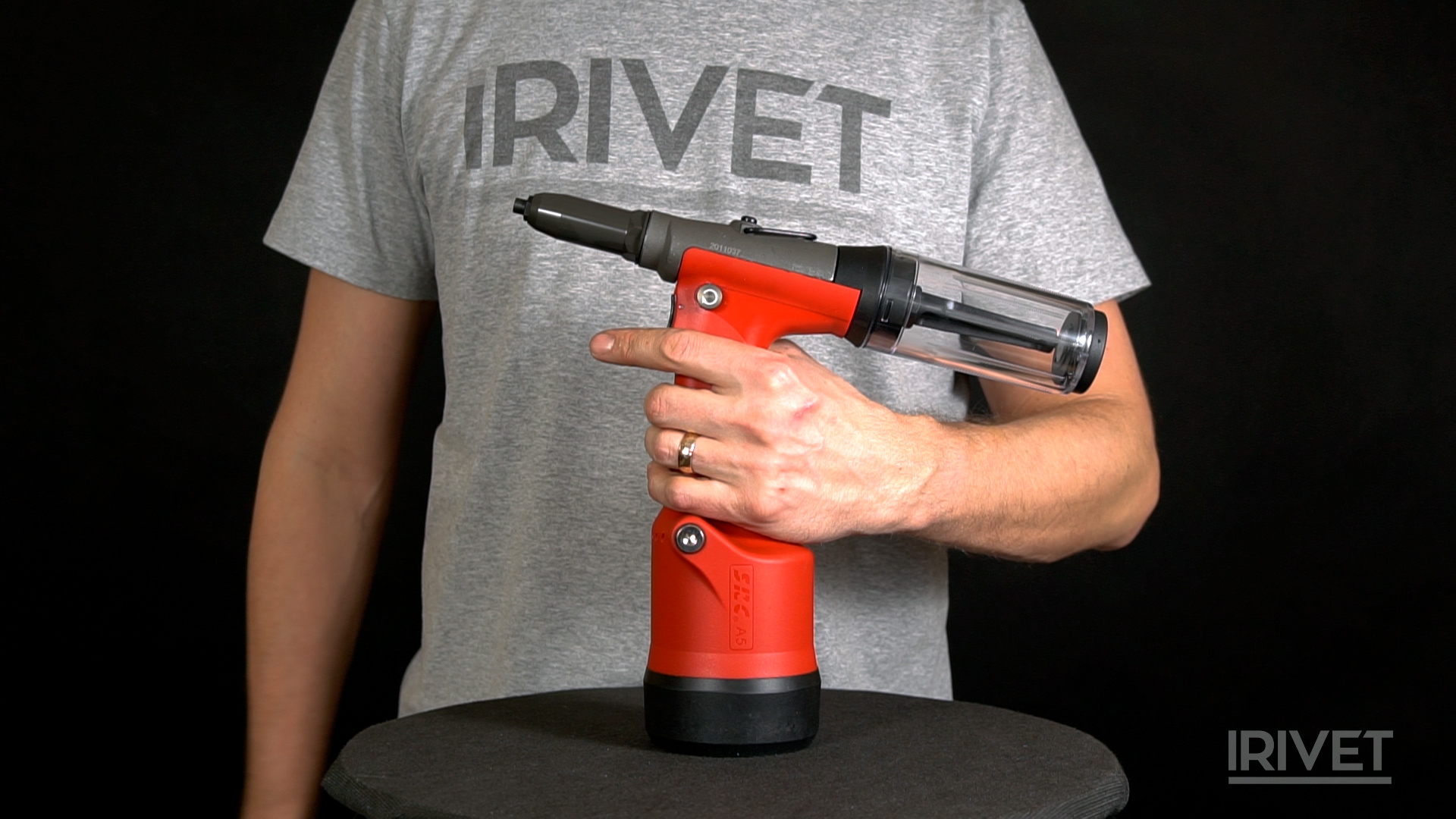 SRC A5 - пневмо-гидравлический заклёпочник для установки вытяжных заклёпок Ø 2.4 - 5.0 mm