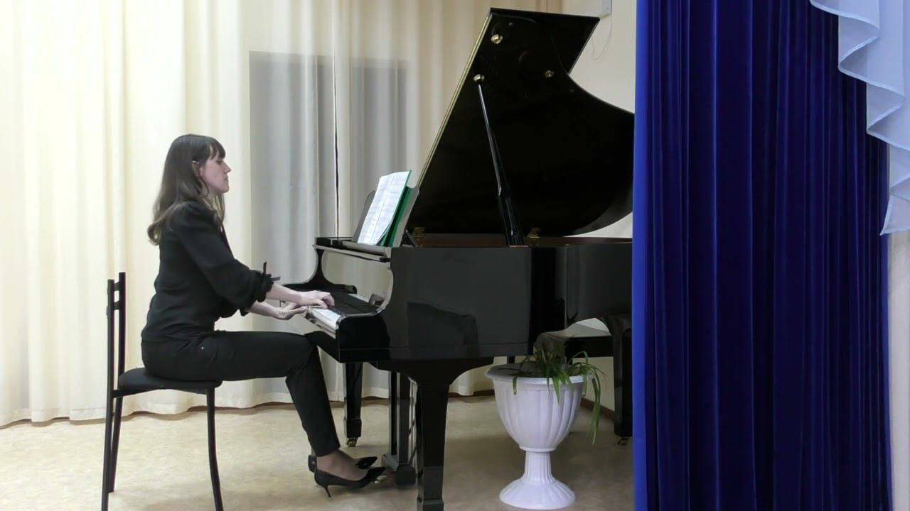 Мараховская Александра Николаевна