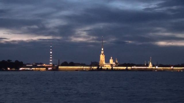 РАЗВОДКА ДВОРЦОВОГО МОСТА В САНКТ-ПЕТЕРБУРГЕ
