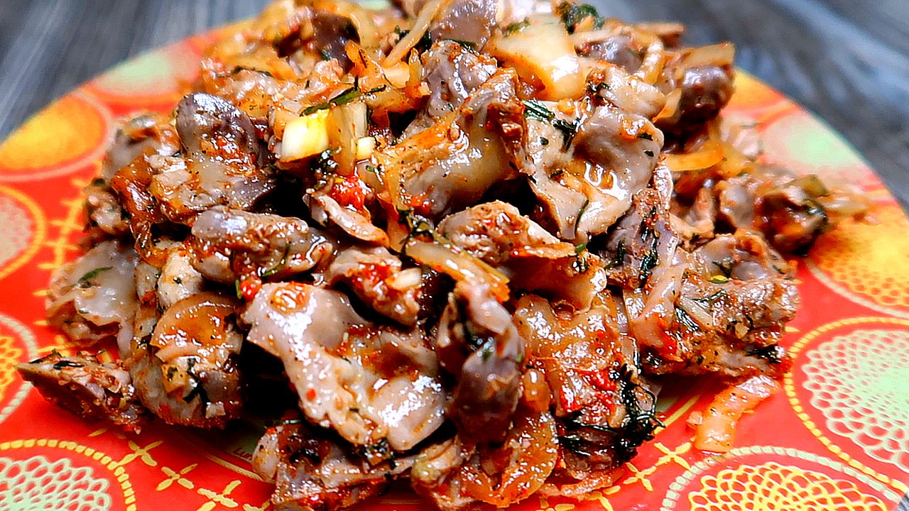 ХЕ из куриных желудочков. Папа гоказывает вкусный рецепт ХЕ.
