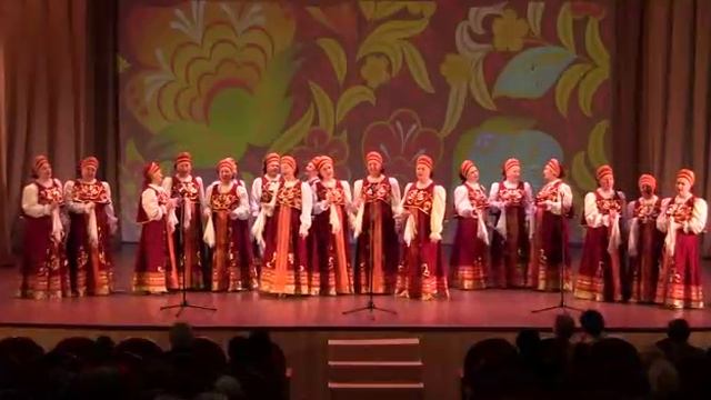 11 - Россияночка - выход из 2-х кулис - Для кого любовь отрада.mp4