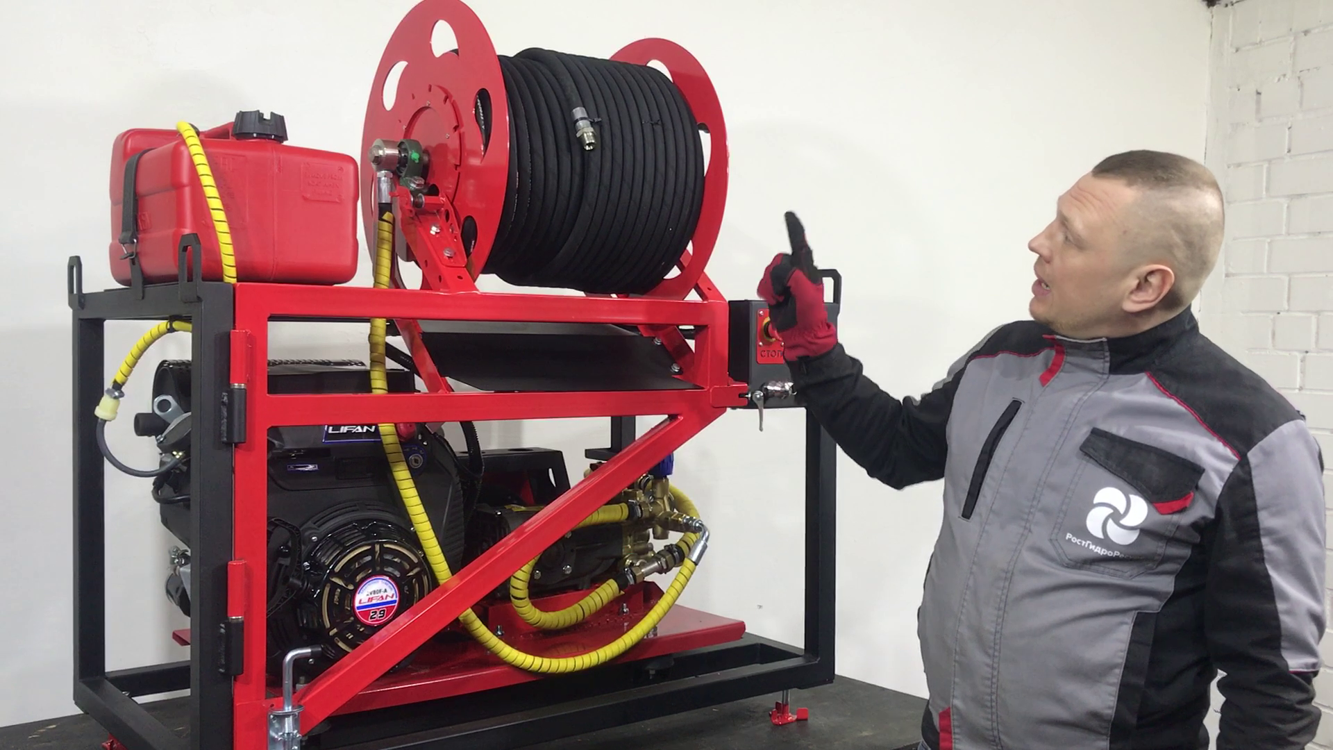 PROteus H 150/60 - Каналопромывочная машина с электрозапуском, ДВС на 27 л.с. и итальянским насосом