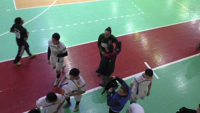 Гол Ивана Третьякова (Среднеколымский) в ворота Горного улуса