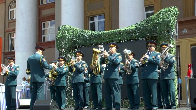 2022.06.16 - Выставка "Безопасный Урал", выступление оркестра Снежинского полка