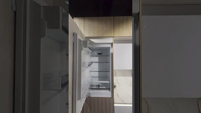 Арктика Кухонный гарнитур под золото