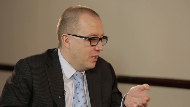 "У редакционного камина" с Дмитрием Ефимовым