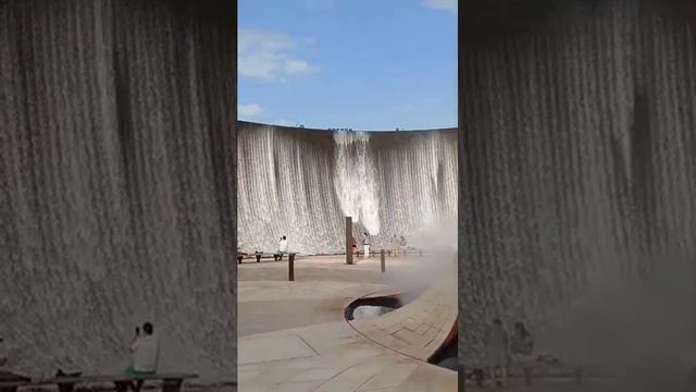 Дубай (март 2024) фонтан Экспоцентра - 8