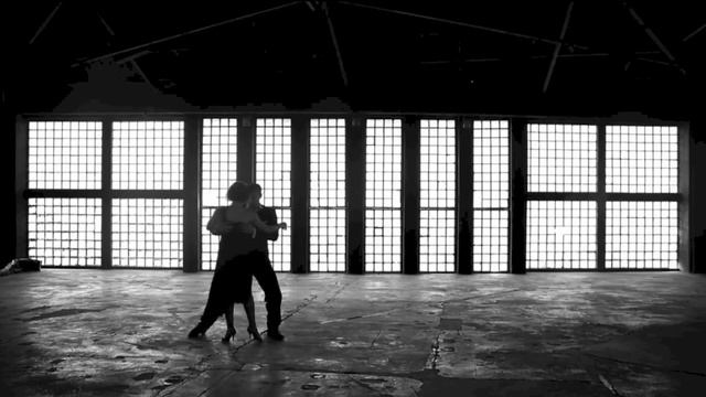 Платье - Евгений Кунгуров