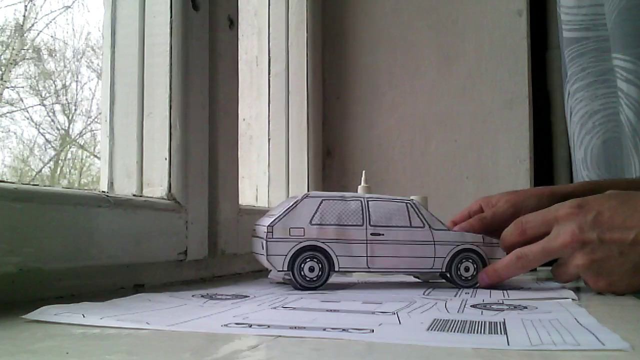 Модель фольксвагена из бумаги #1