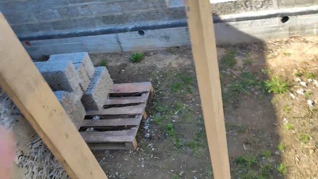 Заливка дверных перемычек в доме из арболита. Как строящийся дом перенёс зиму