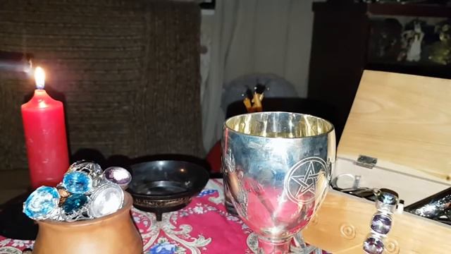 ВЛАСТЬ ЧАРОВНИЦЫ... ДЛЯ ЖЕНЩИН... ВЕДЬМИНА ИЗБА