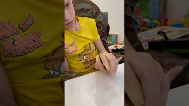 Я играю на стане кастаньете