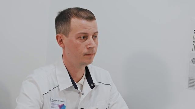 Мы пообщались с врачом акушером-гинекологом-репродуктологом Василием Евгеньевичем.