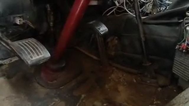 УАЗ Буханка. Опровергаю миф о Буханке распространённый в интернете, осень 2020, педали