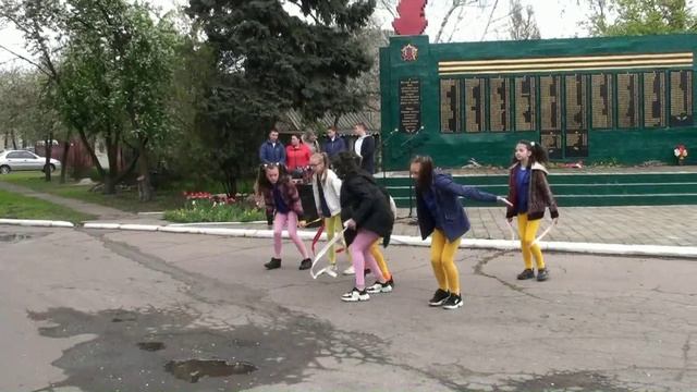 2021.05.09 День победы 8)Танец под песню В Васильковой стране