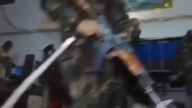 VID_20221218_205245_363.mp4